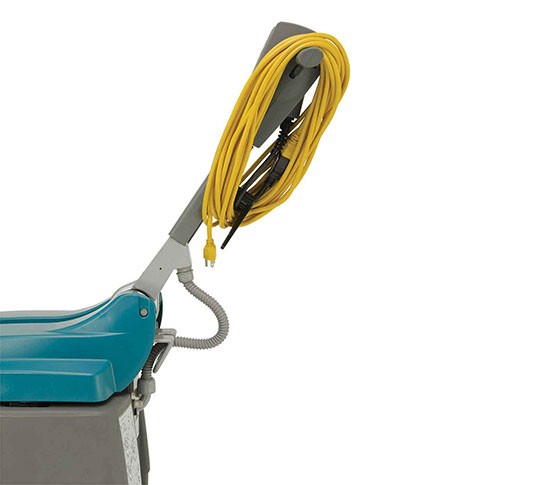 E5 Compact Low-Profile Carpet Extractor | Tennant Company