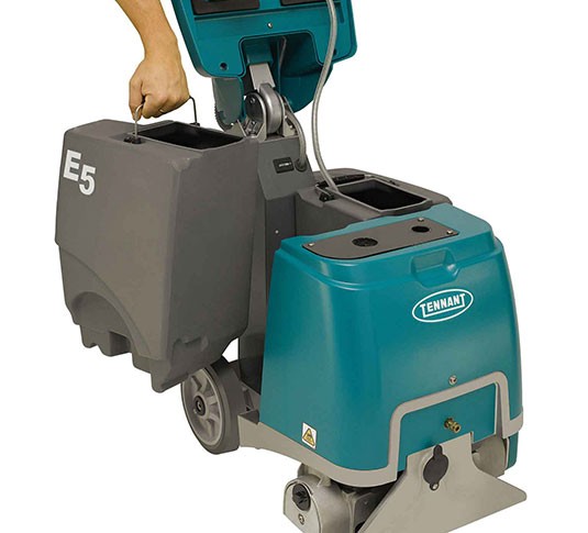 E5 Compact Low-Profile Carpet Extractor | Tennant Company