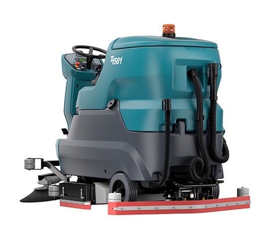 T1581 Ride-On Floor Scrubber | Tennant Company