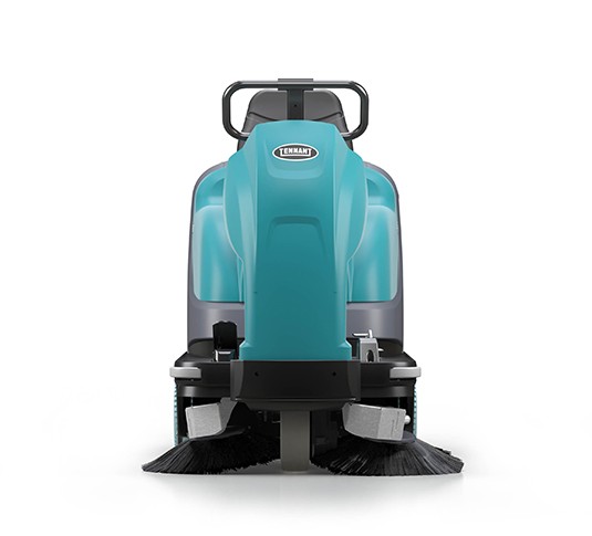 S680 Compact Battery Ride-On Sweeper | Tennant Company