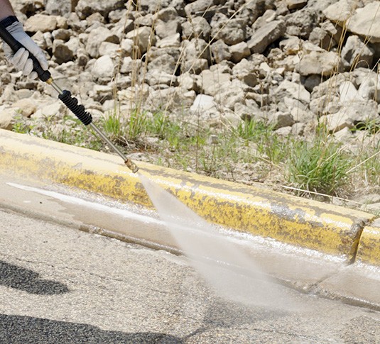 Z50 Citadel Outdoor Sweeper | Tennant Company