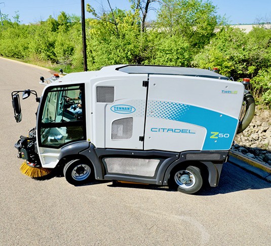 Z50 Citadel Outdoor Sweeper | Tennant Company
