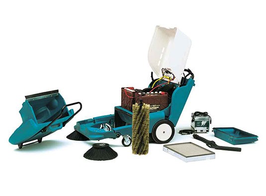 3640 Walk-Behind Sweeper | Tennant Company