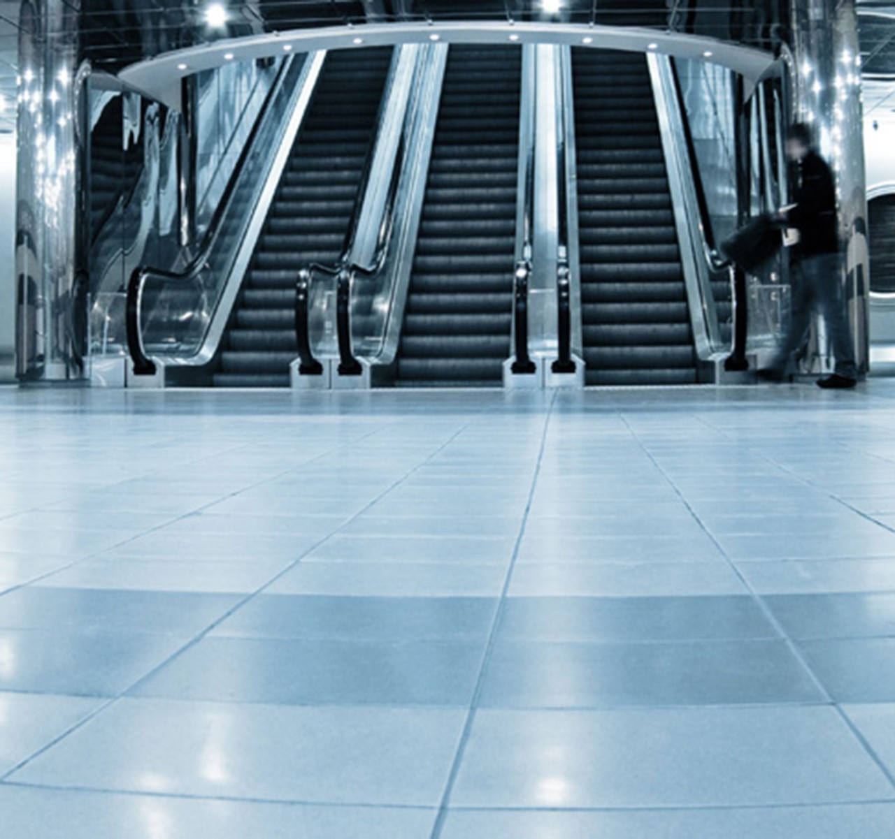 ec-H2O NanoClean | Tennant Company